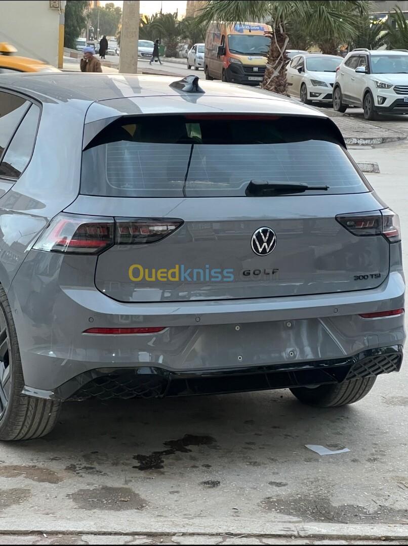 Volkswagen Golf 8 2025 R Black Edition الجلفة الجلفة - واد كنيس - الجزائر
