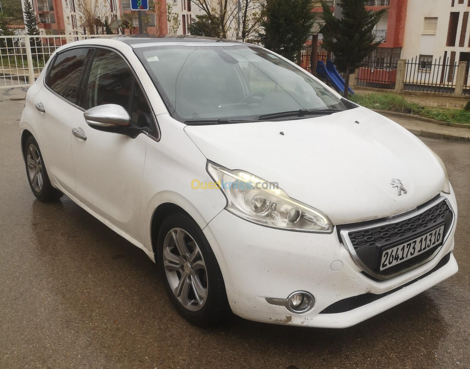 Peugeot 208 2013 Alger Alger centre - Ouedkniss.com - Algérie