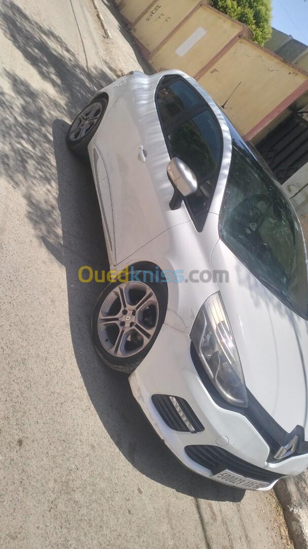 Renault Clio 4 2015 GT Line + برج بوعريريج مجانة - واد كنيس - الجزائر
