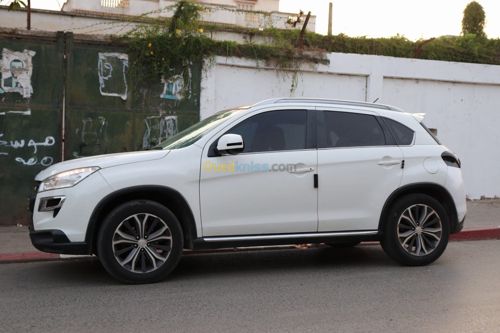 Peugeot 4008 2015 4008 - Tipaza Algérie