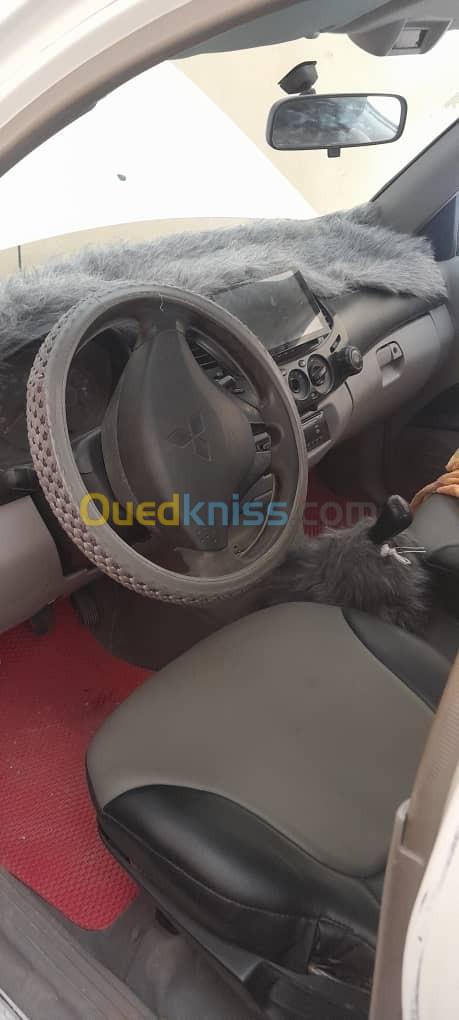 Mitsubishi L200 2010 Doube cabine Evolution - Ouargla Algérie