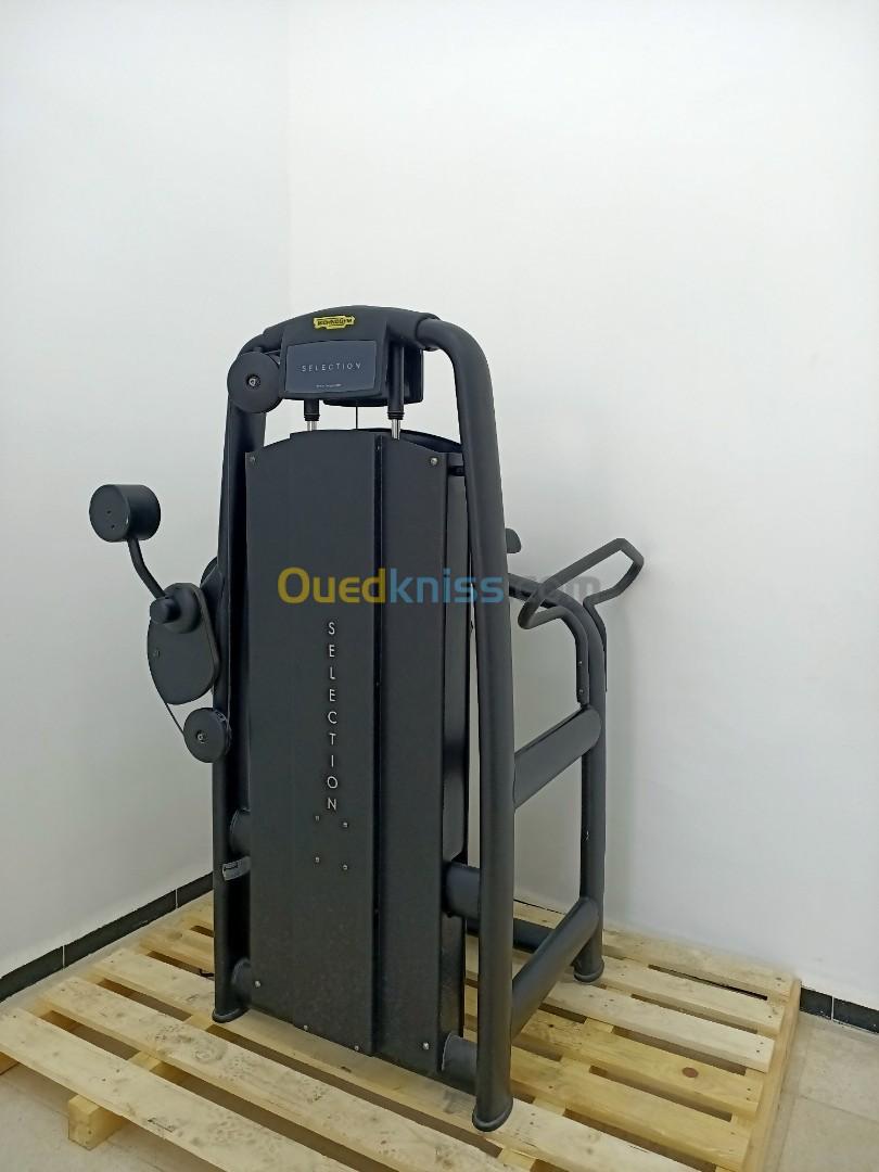 Glute Machine Technogym - Biskra Algérie