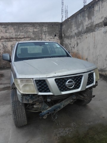 Nissan Navara 2014 Navara البويرة عمر - واد كنيس - الجزائر