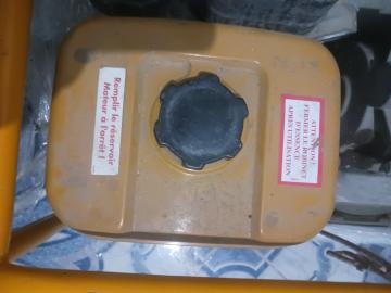 Motopompe marc ROBIN PUMP MODEL تلمسان غزوات - واد كنيس - الجزائر