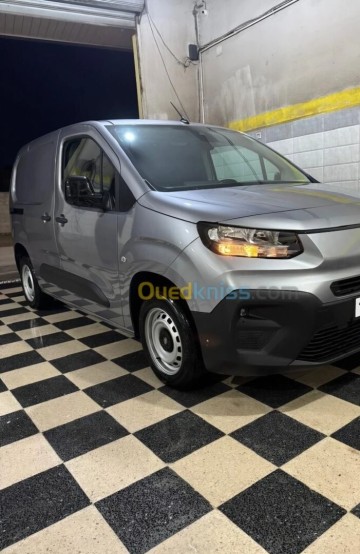 Fiat Doblo 2025 الشلف الشلف - واد كنيس - الجزائر