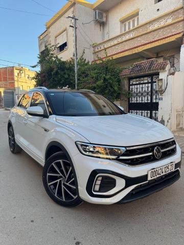 Volkswagen T-Roc 2025 R-Line Guelma Bouchegouf - Ouedkniss.com - Algérie