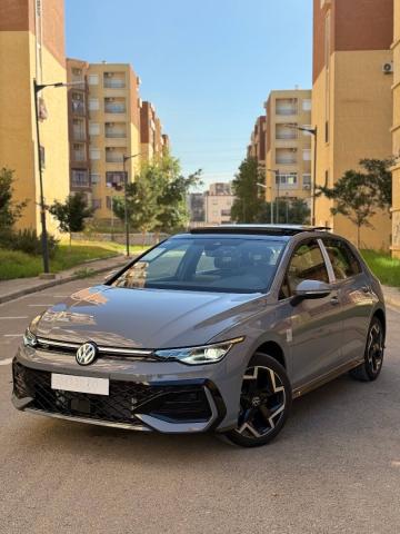 Volkswagen Golf 8 2025 R-Line Alger Reghaia - Ouedkniss.com - Algérie
