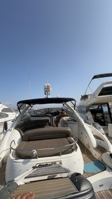 Location yatch luxueux ( bateau ) الجزائر سطاوالي - واد كنيس - الجزائر