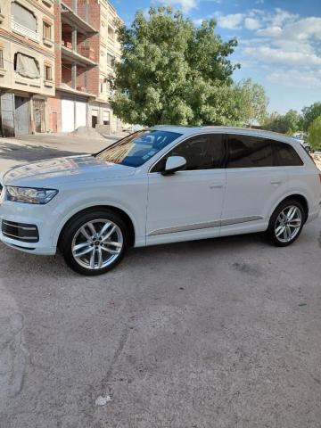 Audi Q7 2016 Q7 Oum El Bouaghi Ain mlila - Ouedkniss.com - Algérie