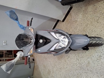 Sym Sr jet4 2025 Chlef Chlef - Ouedkniss.com - Algérie