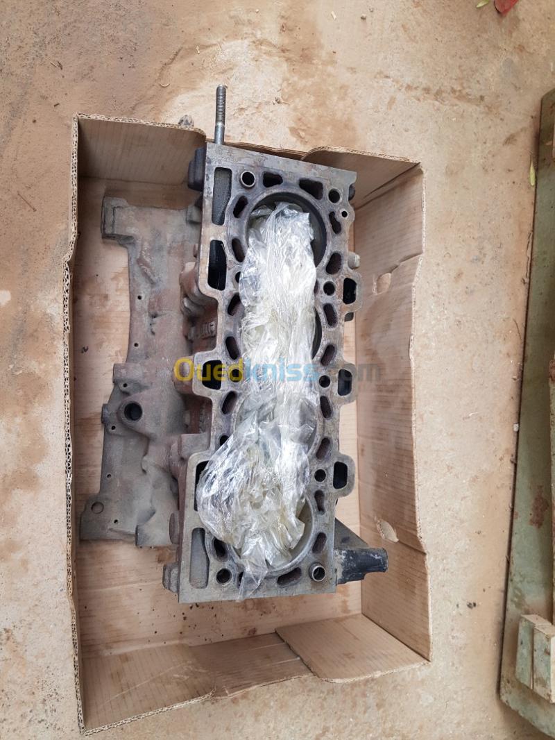 Bloc 1.5 dci 80ch pour clio 2 / mégane Médéa Berrouaghia - Ouedkniss ...