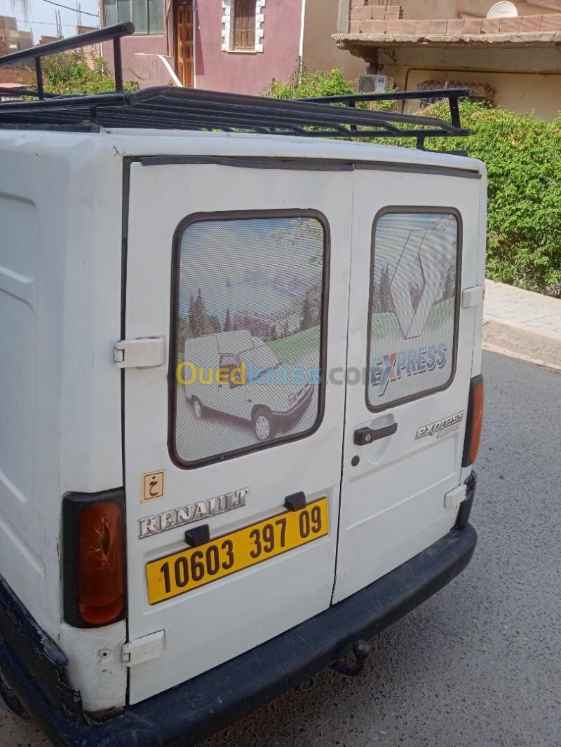 Renault Express 1997 Express - Ouedkniss.com - Algérie