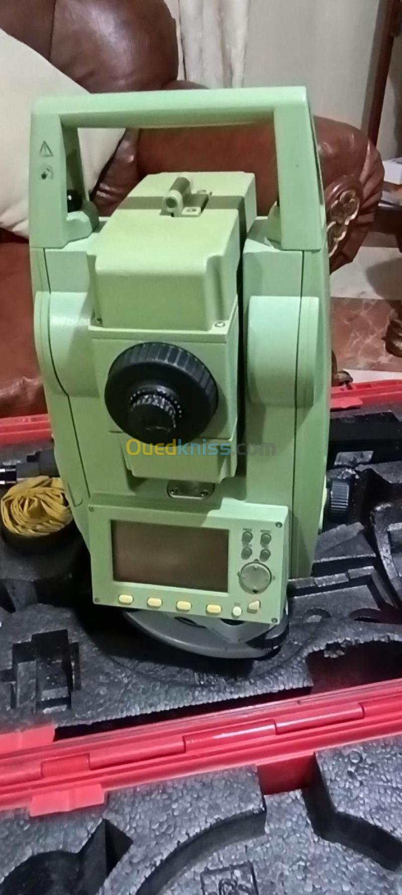 Leica Total Station Tc407