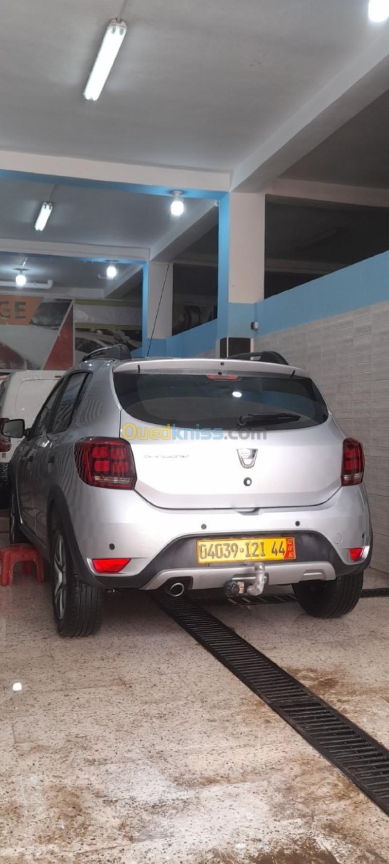 Dacia Sandero 2021 Stepway PRIVILEGE - Aïn Defla Algérie